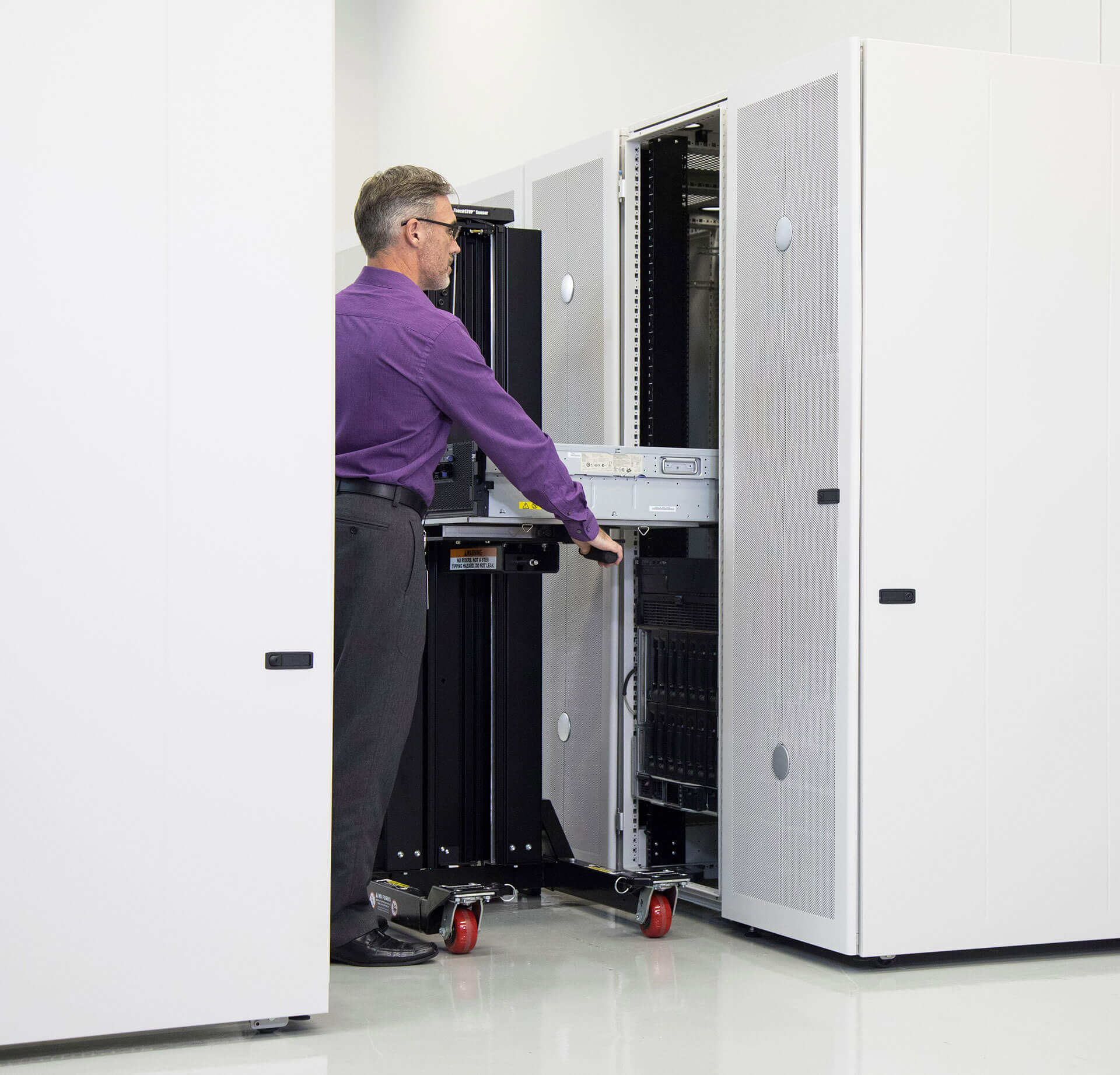 ServerLIFT 服务器提升机 - 大中华区独家代理 - 瑞技科技